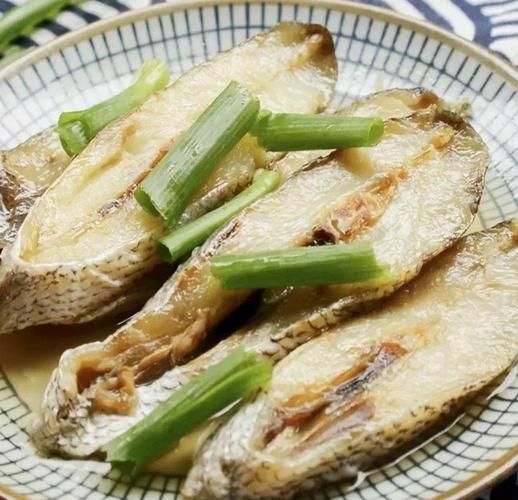 鮸鱼的功效与作用_鮸鱼适合什么人吃-第3张图片-山城妙识 鮸鱼的功效与作用_鮸鱼适合什么人吃-第3张图片-山城妙识