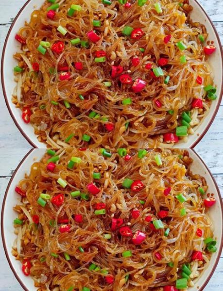 蒜蓉粉丝怎么做_蒜蓉粉丝蒸多久才熟-第1张图片-山城妙识 蒜蓉粉丝怎么做_蒜蓉粉丝蒸多久才熟-第1张图片-山城妙识