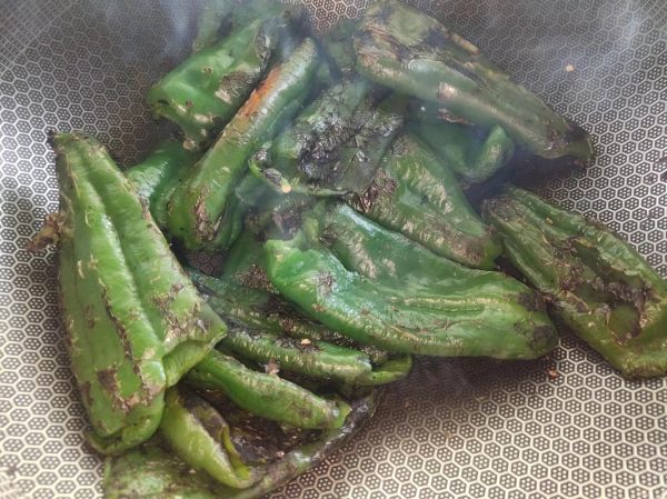 虎皮辣子怎么做_虎皮辣子为什么先煎后炒-第3张图片-山城妙识 虎皮辣子怎么做_虎皮辣子为什么先煎后炒-第3张图片-山城妙识