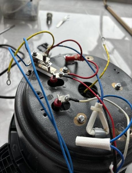 苏泊尔电压力锅E3故障怎么处理_苏泊尔电压力锅盖子打不开怎么办-第1张图片-山城妙识 苏泊尔电压力锅E3故障怎么处理_苏泊尔电压力锅盖子打不开怎么办-第1张图片-山城妙识