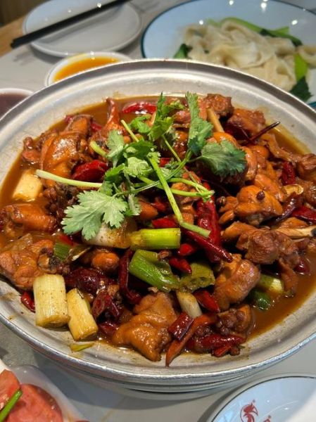 鲜炒大盘鸡怎么做_鲜炒大盘鸡正宗做法-第1张图片-山城妙识 鲜炒大盘鸡怎么做_鲜炒大盘鸡正宗做法-第1张图片-山城妙识