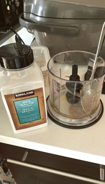 鹰嘴豆泥怎么做_鹰嘴豆泥需要泡多久-第1张图片-山城妙识 鹰嘴豆泥怎么做_鹰嘴豆泥需要泡多久-第1张图片-山城妙识