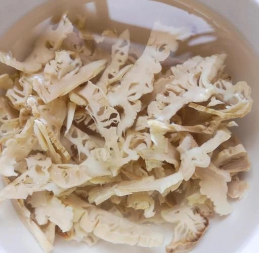 笋干炒肉片怎么做_笋干炒肉片要焯水吗-第3张图片-山城妙识 笋干炒肉片怎么做_笋干炒肉片要焯水吗-第3张图片-山城妙识