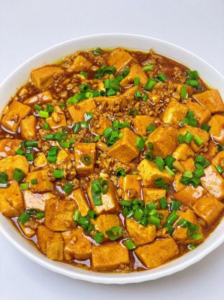 猪肉炖豆腐怎么做好吃_家常猪肉炖豆腐做法-第1张图片-山城妙识 猪肉炖豆腐怎么做好吃_家常猪肉炖豆腐做法-第1张图片-山城妙识