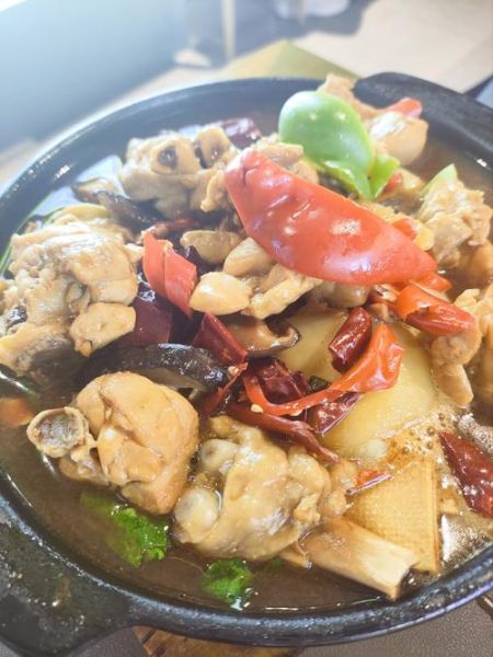 黄焖鸡米饭怎么做_黄焖鸡米饭家庭简单做法大全-第2张图片-山城妙识 黄焖鸡米饭怎么做_黄焖鸡米饭家庭简单做法大全-第2张图片-山城妙识