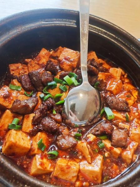 麻婆豆腐怎么做才正宗_水煮牛肉的正宗做法-第1张图片-山城妙识 麻婆豆腐怎么做才正宗_水煮牛肉的正宗做法-第1张图片-山城妙识