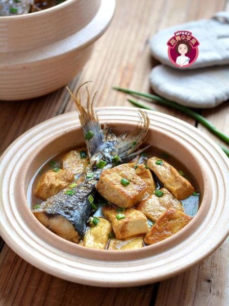 鲅鱼炖豆腐的家常做法_怎么做不腥又入味-第2张图片-山城妙识 鲅鱼炖豆腐的家常做法_怎么做不腥又入味-第2张图片-山城妙识