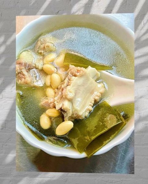 黄豆排骨汤怎么炖好喝_黄豆排骨汤要焯水吗-第2张图片-山城妙识 黄豆排骨汤怎么炖好喝_黄豆排骨汤要焯水吗-第2张图片-山城妙识