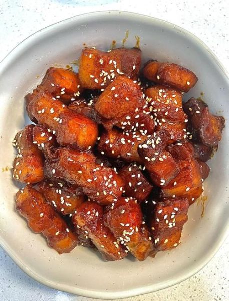 红烧肉怎么做最好吃窍门_红烧肉不柴不腻的秘诀-第3张图片-山城妙识 红烧肉怎么做最好吃窍门_红烧肉不柴不腻的秘诀-第3张图片-山城妙识