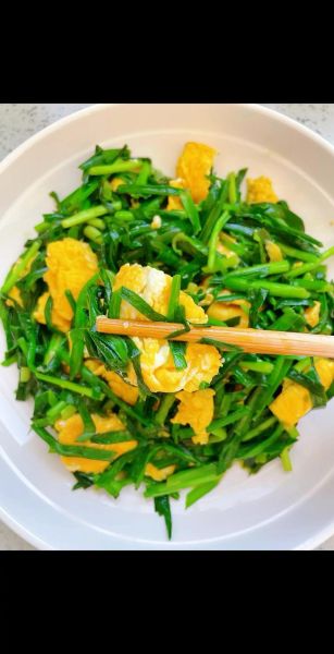 鸡蛋炒韭菜怎么炒好吃窍门_鸡蛋炒韭菜不腥的秘诀-第1张图片-山城妙识 鸡蛋炒韭菜怎么炒好吃窍门_鸡蛋炒韭菜不腥的秘诀-第1张图片-山城妙识