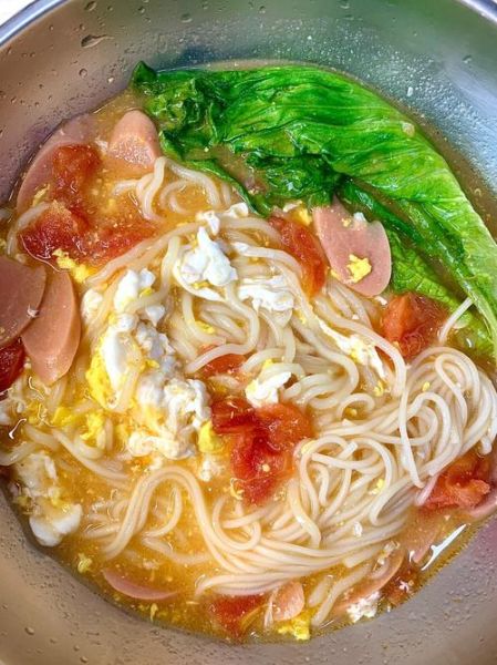 西红柿鸡蛋面怎么做_西红柿鸡蛋面图片真实-第2张图片-山城妙识