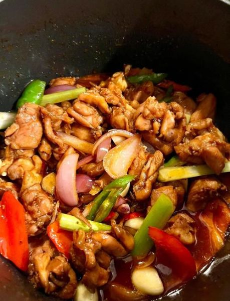 烧鸡公怎么做好吃_烧鸡公配料有哪些-第1张图片-山城妙识 烧鸡公怎么做好吃_烧鸡公配料有哪些-第1张图片-山城妙识