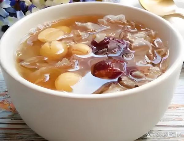 银耳莲子汤隔夜能吃吗_正确保存方法-第3张图片-山城妙识 银耳莲子汤隔夜能吃吗_正确保存方法-第3张图片-山城妙识