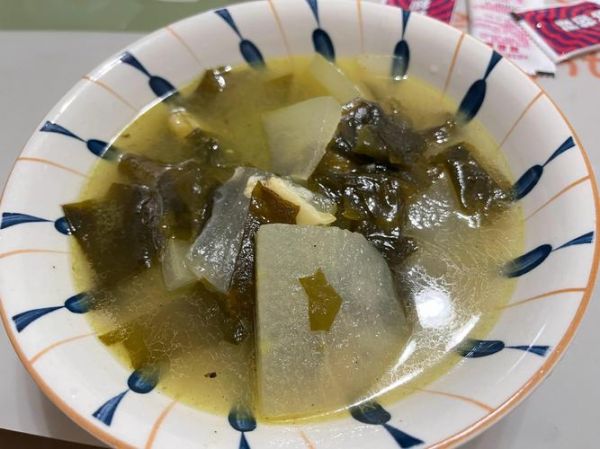 冬瓜海带汤要煮多久_冬瓜海带汤煮多久才熟-第1张图片-山城妙识