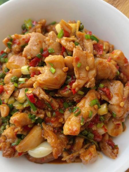 香辣鸡腿肉怎么做_香辣鸡腿肉腌制多久才入味-第1张图片-山城妙识 香辣鸡腿肉怎么做_香辣鸡腿肉腌制多久才入味-第1张图片-山城妙识