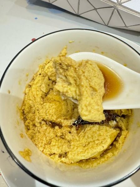 蒸鸡蛋羹不成形怎么办_鸡蛋羹不凝固的原因-第3张图片-山城妙识 蒸鸡蛋羹不成形怎么办_鸡蛋羹不凝固的原因-第3张图片-山城妙识