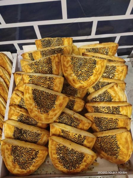 锅盔是哪里的特产_锅盔起源于哪个省-第1张图片-山城妙识