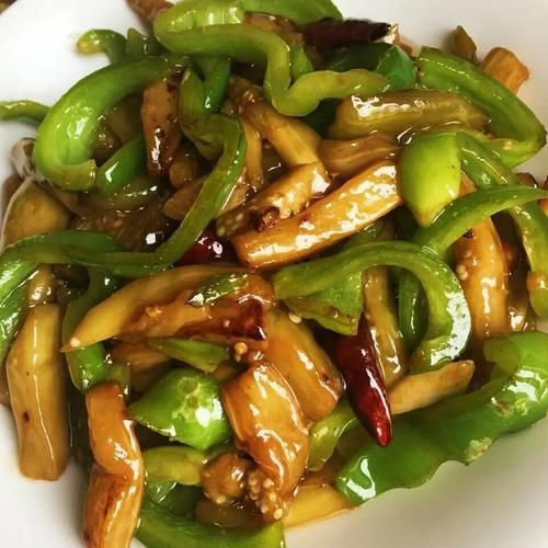 青椒炒茄子怎么做_青椒炒茄子简单做法-第2张图片-山城妙识 青椒炒茄子怎么做_青椒炒茄子简单做法-第2张图片-山城妙识