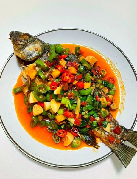 鲫鱼干怎么做好吃_鲫鱼干的家常做法-第1张图片-山城妙识