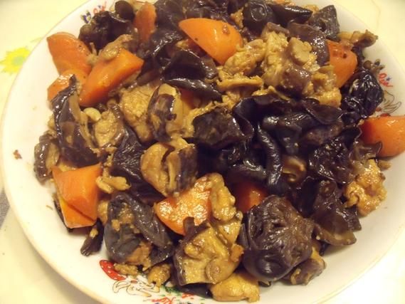 香菇木耳炒什么菜好吃_家常搭配推荐-第2张图片-山城妙识 香菇木耳炒什么菜好吃_家常搭配推荐-第2张图片-山城妙识