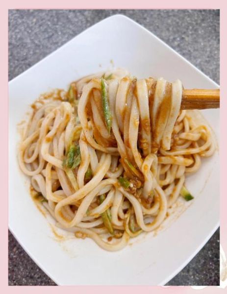 麻酱凉面怎么做_麻酱凉面家常做法-第3张图片-山城妙识