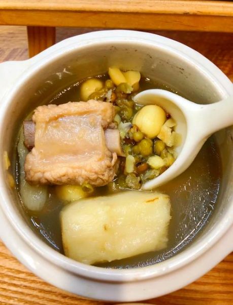 绿豆排骨汤怎么清炖_绿豆排骨汤清炖做法-第1张图片-山城妙识 绿豆排骨汤怎么清炖_绿豆排骨汤清炖做法-第1张图片-山城妙识