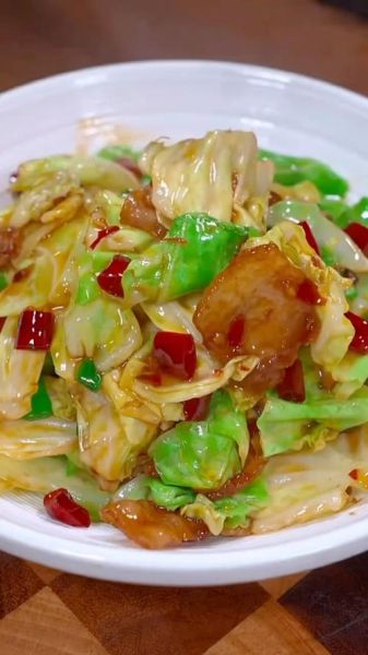 干锅包菜怎么做_干锅包菜的做法大全-第2张图片-山城妙识 干锅包菜怎么做_干锅包菜的做法大全-第2张图片-山城妙识