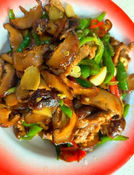 香菇肉片怎么炒才嫩_香菇肉片图片做法-第1张图片-山城妙识 香菇肉片怎么炒才嫩_香菇肉片图片做法-第1张图片-山城妙识