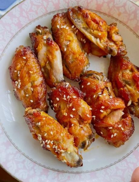 家庭烤鸡翅怎么做_烤鸡翅需要腌制多久-第1张图片-山城妙识 家庭烤鸡翅怎么做_烤鸡翅需要腌制多久-第1张图片-山城妙识