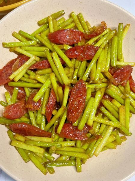 腊肠怎么做好吃_腊肠的做法教程-第2张图片-山城妙识