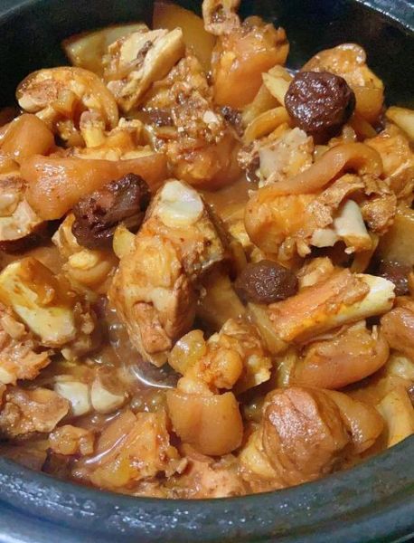 话梅猪手怎么做才软糯入味_话梅猪手用什么话梅最好-第1张图片-山城妙识 话梅猪手怎么做才软糯入味_话梅猪手用什么话梅最好-第1张图片-山城妙识