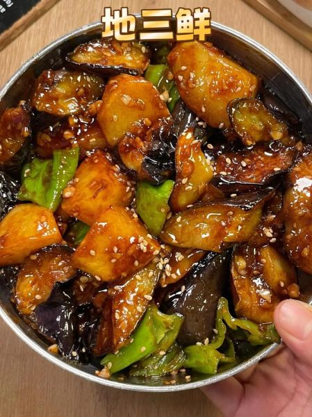 地三鲜怎么做不吸油_地三鲜怎么炒才好吃-第2张图片-山城妙识 地三鲜怎么做不吸油_地三鲜怎么炒才好吃-第2张图片-山城妙识