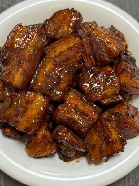 红烧肉怎么炖才不柴_红烧肉软烂秘诀-第1张图片-山城妙识