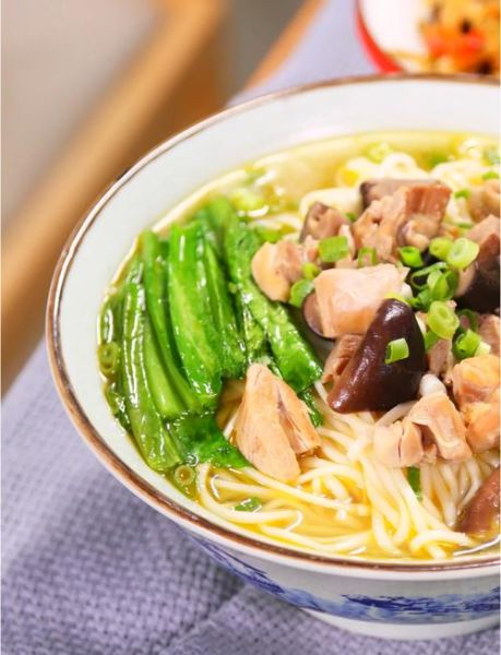 鸡肉面条怎么做好吃_家常鸡肉面条的做法大全-第1张图片-山城妙识 鸡肉面条怎么做好吃_家常鸡肉面条的做法大全-第1张图片-山城妙识