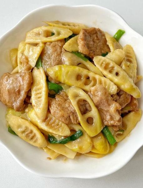 鲜笋炒肉怎么做_鲜笋炒肉最正宗做法-第2张图片-山城妙识 鲜笋炒肉怎么做_鲜笋炒肉最正宗做法-第2张图片-山城妙识