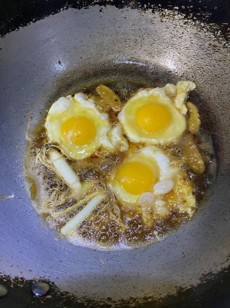 麻油鸡蛋止咳怎么做_麻油鸡蛋止咳有效吗-第3张图片-山城妙识 麻油鸡蛋止咳怎么做_麻油鸡蛋止咳有效吗-第3张图片-山城妙识