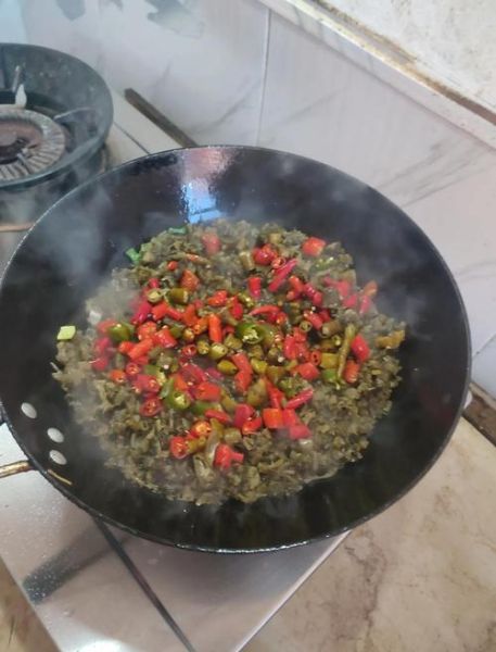 雪里红炒肉末怎么做_雪里红炒肉末家常做法-第2张图片-山城妙识 雪里红炒肉末怎么做_雪里红炒肉末家常做法-第2张图片-山城妙识