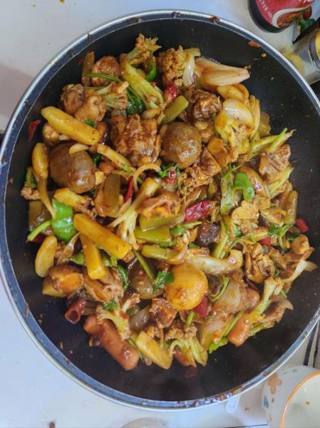 麻辣香锅食材有哪些_如何挑选最正宗-第2张图片-山城妙识 麻辣香锅食材有哪些_如何挑选最正宗-第2张图片-山城妙识