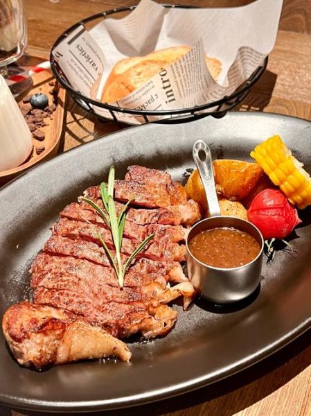 西餐摆盘技巧有哪些_如何拍出高级感的西餐照片-第1张图片-山城妙识 西餐摆盘技巧有哪些_如何拍出高级感的西餐照片-第1张图片-山城妙识