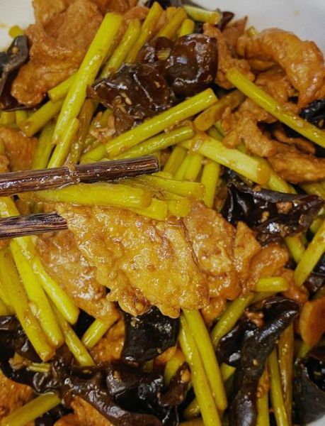 过油肉怎么做_过油肉的家常做法步骤-第1张图片-山城妙识