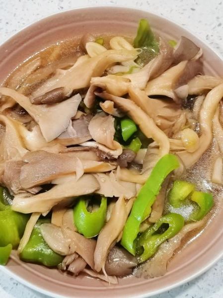 鲜蘑菇怎么炒好吃_鲜蘑菇的做法大全窍门-第1张图片-山城妙识 鲜蘑菇怎么炒好吃_鲜蘑菇的做法大全窍门-第1张图片-山城妙识