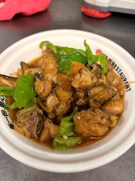 香菇炖鸡可以加什么一起炖_香菇炖鸡加什么食材更鲜-第2张图片-山城妙识 香菇炖鸡可以加什么一起炖_香菇炖鸡加什么食材更鲜-第2张图片-山城妙识