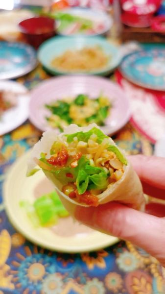 蒸春饼的做法视频大全_蒸春饼怎么做才软-第3张图片-山城妙识