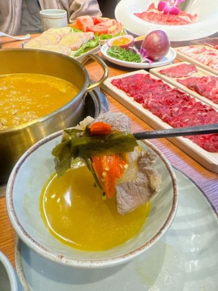 酸菜火锅怎么做_酸菜火锅底料配方-第1张图片-山城妙识 酸菜火锅怎么做_酸菜火锅底料配方-第1张图片-山城妙识