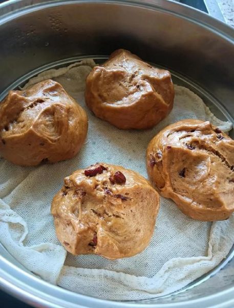 红糖红枣馒头怎么做_红糖红枣馒头做法窍门-第3张图片-山城妙识