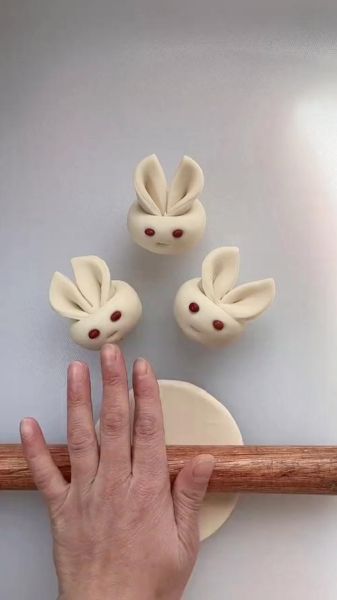 面食造型小动物怎么做_宝宝辅食创意造型-第3张图片-山城妙识 面食造型小动物怎么做_宝宝辅食创意造型-第3张图片-山城妙识