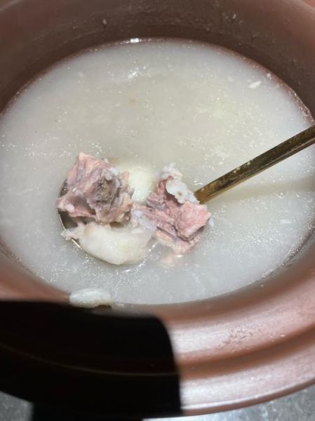 芋头排骨汤的功效_孕妇可以喝吗-第2张图片-山城妙识 芋头排骨汤的功效_孕妇可以喝吗-第2张图片-山城妙识