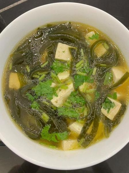 海带炖豆腐怎么做_海带炖豆腐用不用焯水-第2张图片-山城妙识