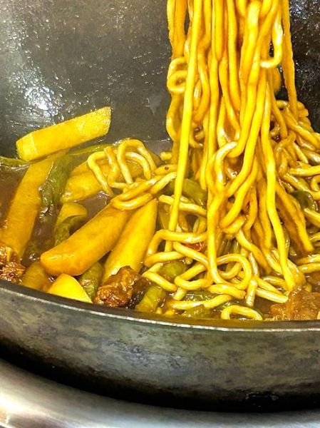 铁锅焖面怎么做_铁锅焖面家常窍门-第1张图片-山城妙识 铁锅焖面怎么做_铁锅焖面家常窍门-第1张图片-山城妙识