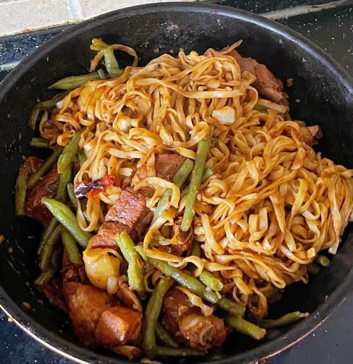 铁锅焖面怎么做_铁锅焖面家常窍门-第2张图片-山城妙识 铁锅焖面怎么做_铁锅焖面家常窍门-第2张图片-山城妙识